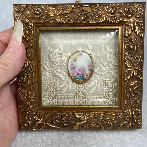 Accessories | Antique Porcelain Button Framed With Old Tatting Lace ...